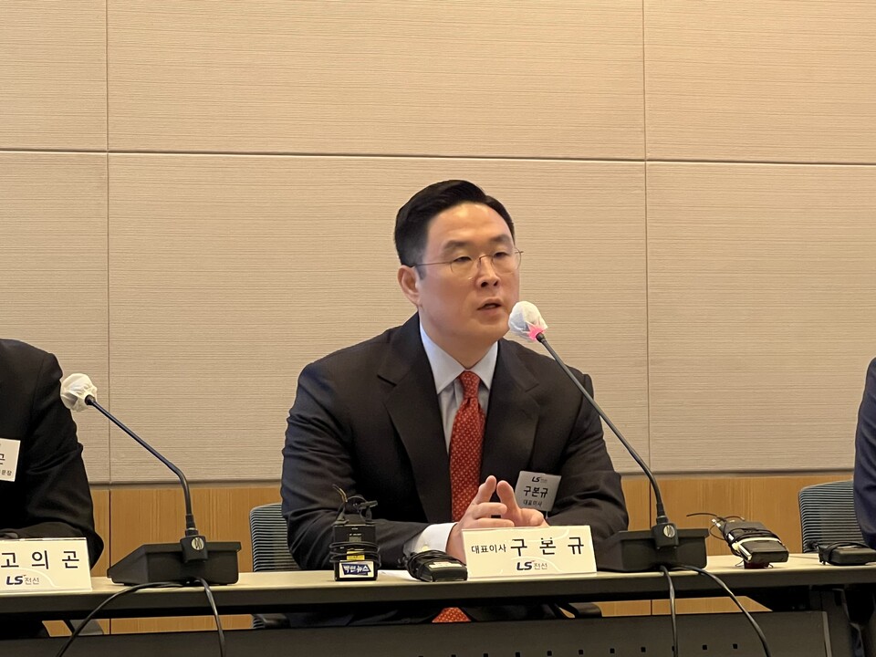 "해저 케이블·IDC 솔루션 '쌍끌이' 성장"… 2030년 매출 10조원 공언 구본규 LS전선 사장